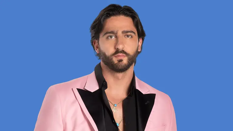 ¿El Potro ha sido infiel y posaría desnudo? El conductor responde en ...